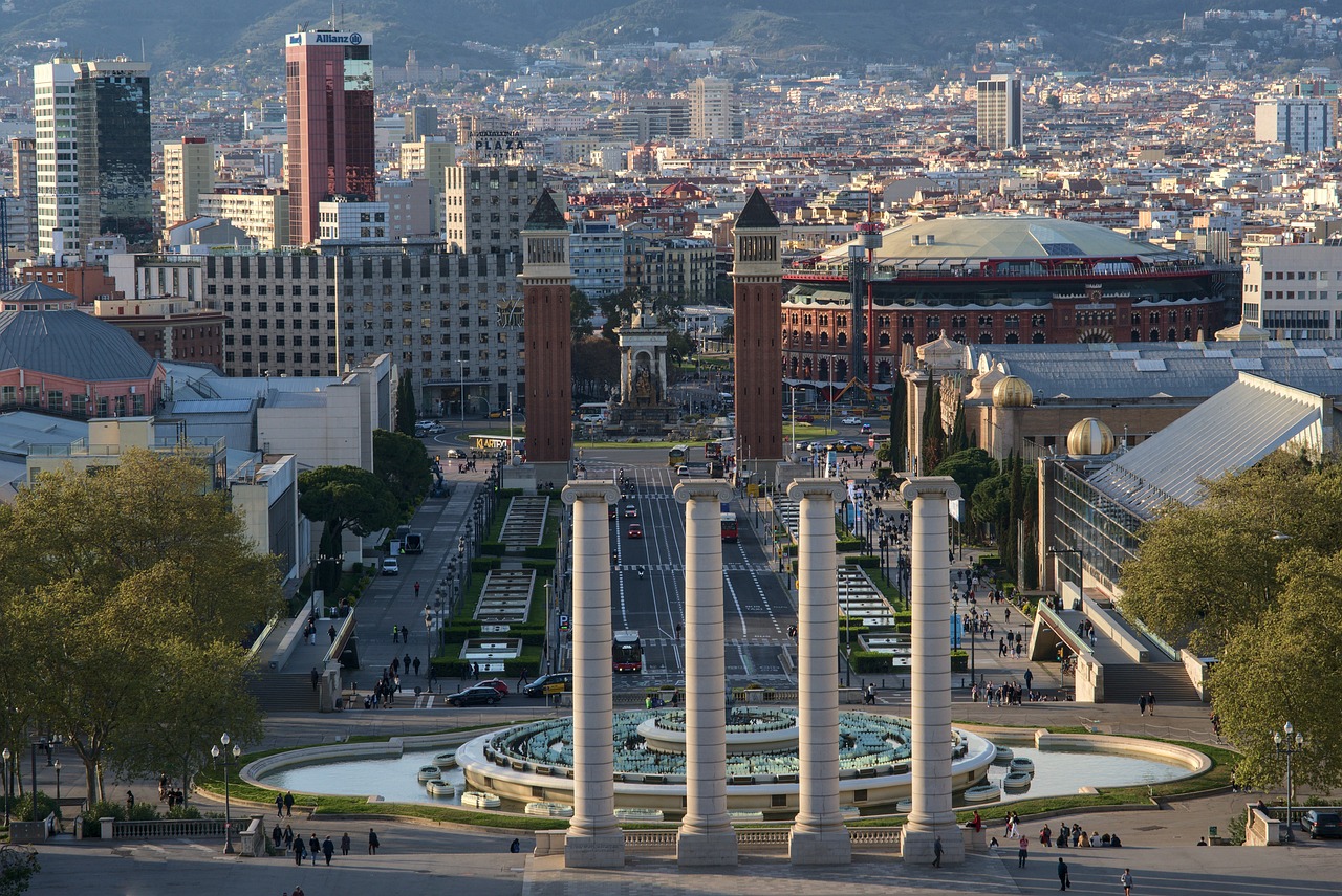 Best Time to Visit Spain | Month by Month Guide | Acqua Travels